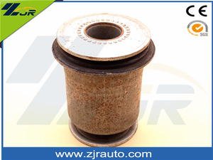 Auto Spare Parts Rubber Suspension Bushing for Toyota 48725-0r010